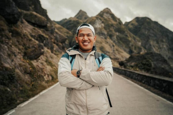 12 Daily Habits for Self-Improvement: A Guide to Happier Living