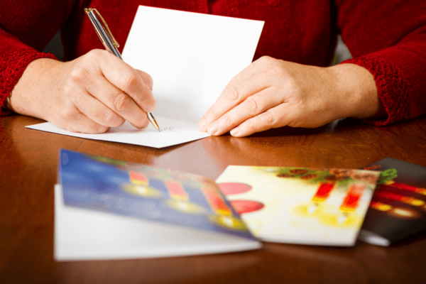 80 Holiday Card Messages: Your Guide to Genuine Greetings